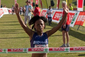 Mlambo wins PMB 10km | Time-to-Run South Africa